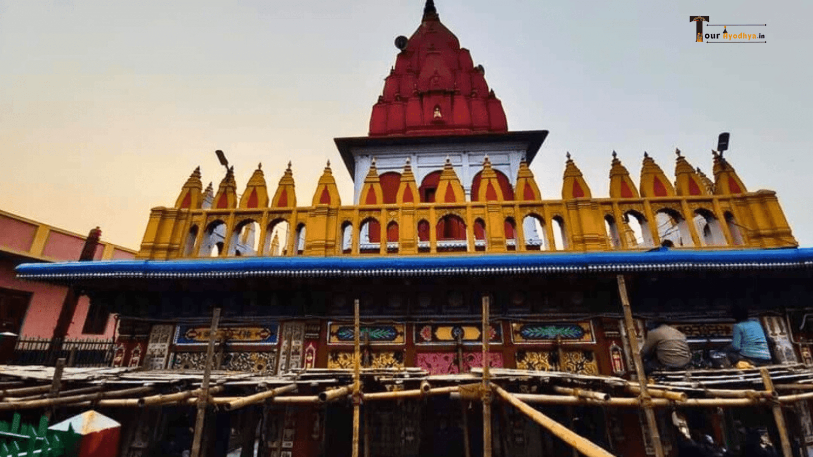 Hanuman Garhi Ayodhya: A Place Of Devotion - Tour Ayodhya